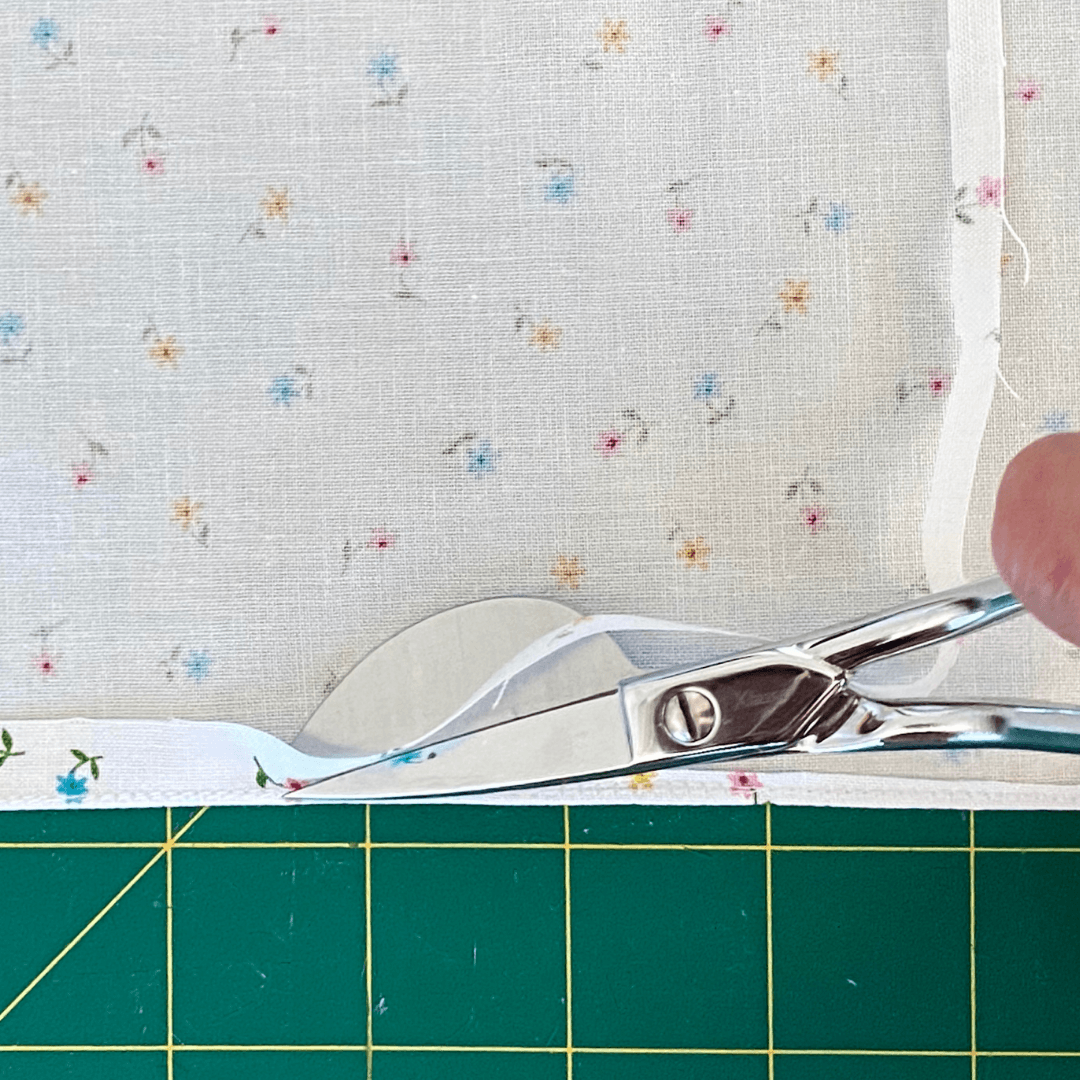 Narrow Hemming – Sewing Gem
